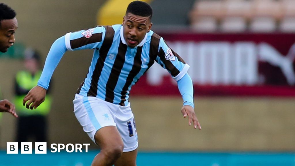 Carlisle United sign Mansfield's Reggie Lambe and Morecambe's Jamie ...