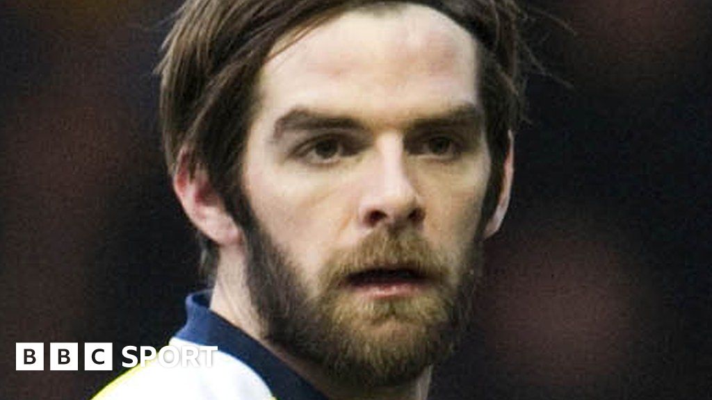 Cillian Sheridan: Experienced striker joins Dundee on two-year deal ...