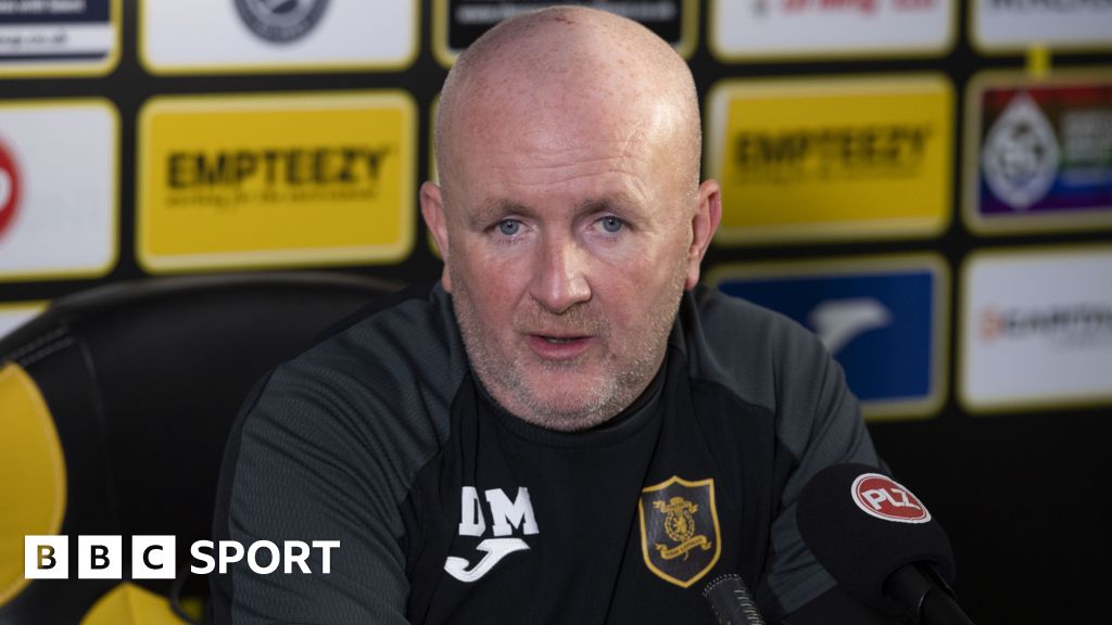 Martindale on pitches, Celtic, and tactics - BBC Sport