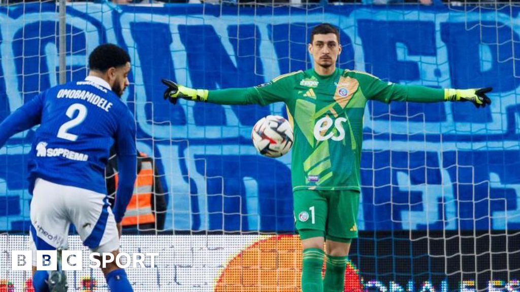 Chelsea analysis: What next for Djordje Petrovic? - BBC Sport