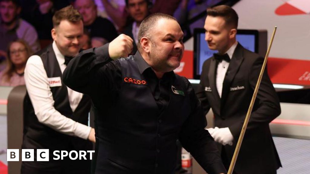 World Snooker Championship: Stephen Maguire leads Shaun Murphy - BBC Sport