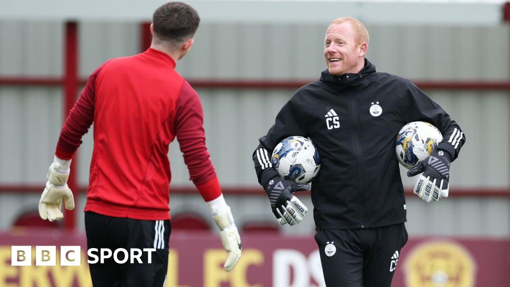 Aberdeen goalkeeper coach Craig Samson joins Hibs - BBC Sport