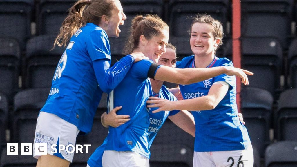 Hardy tops SWPL goalscorer chart - BBC Sport