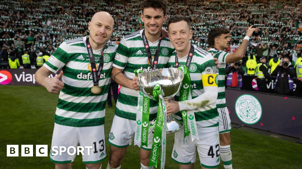 First Celtic trophy brings joy and relief for Mooy - BBC Sport