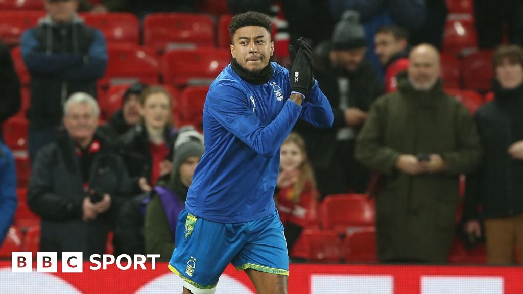 'I got in my car and started crying' - Lingard on Man Utd exit - BBC Sport