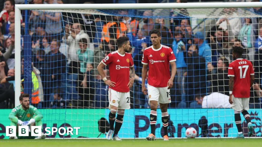 Man Utd talking point: A new low point - but a glimmer of hope? - BBC Sport