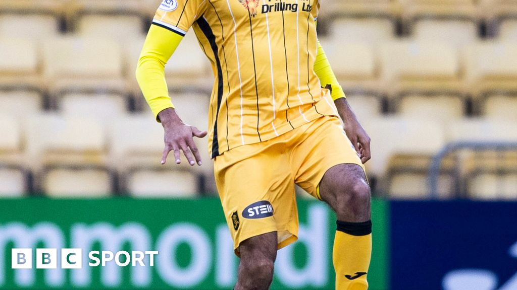 Montano modifying his full-on style after head knocks - BBC Sport