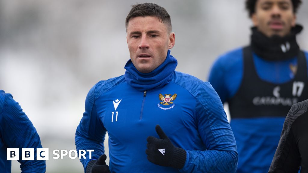 O'Halloran joins Cove on loan - BBC Sport