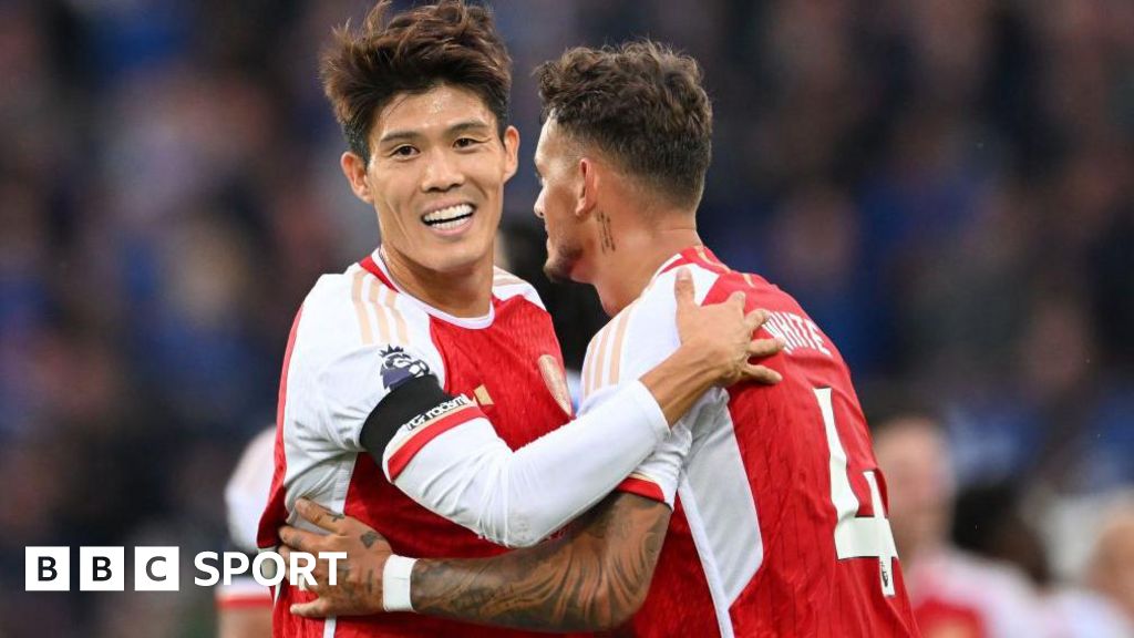 Arsenal: New contracts key for what 'trying to build' - BBC Sport