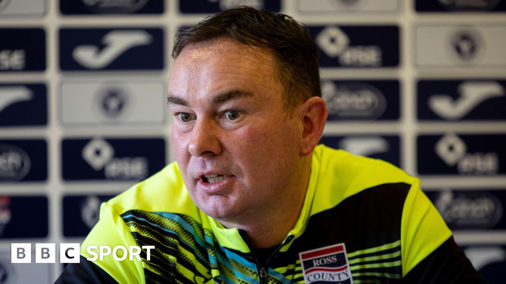 Derek Adams expects Ross County to reach six signings next week - BBC Sport