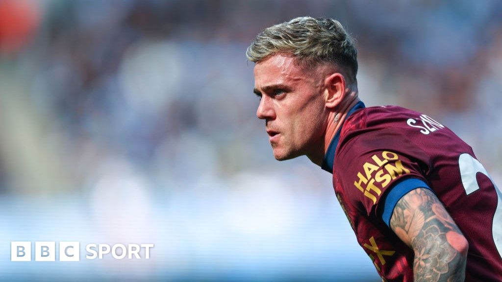 Manchester City 4-1 Ipswich: What Sammie Szmodics said - BBC Sport