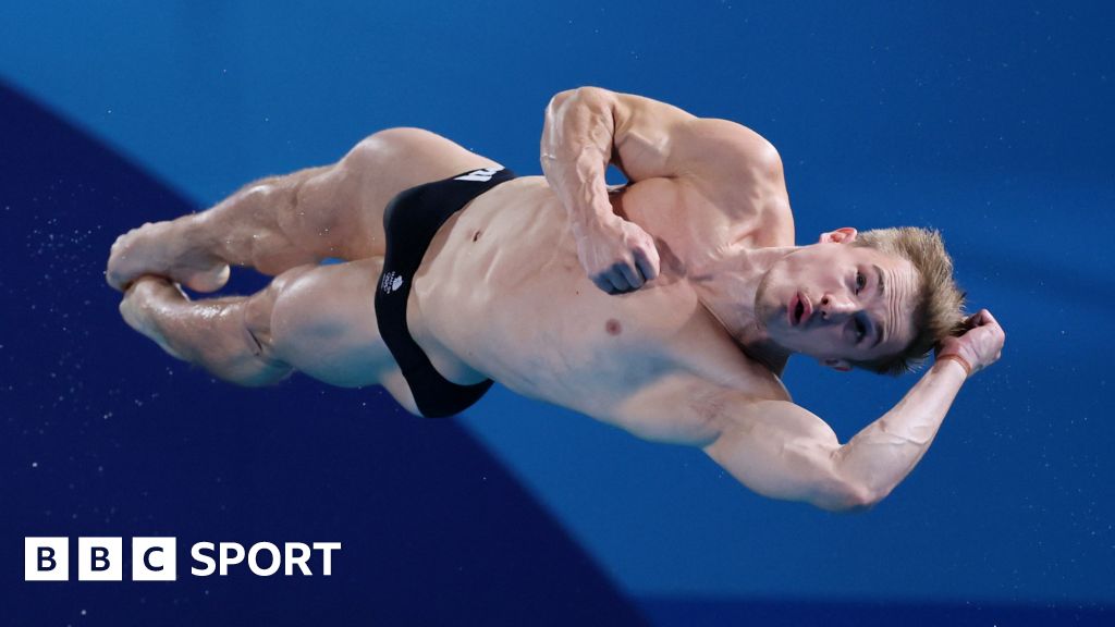 Olympic diving: Britons Jack Laugher and Jordan Houlden reach men's 3m springboard final - BBC Sport