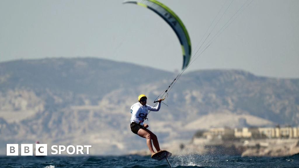 Paris 2024: Early wins for Eleanor Aldridge as kiteboarding makes ...