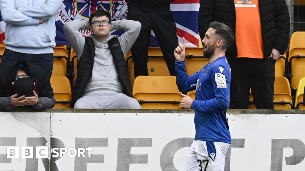 St Johnstone: Rangers wins can inspire us - Clark - BBC Sport