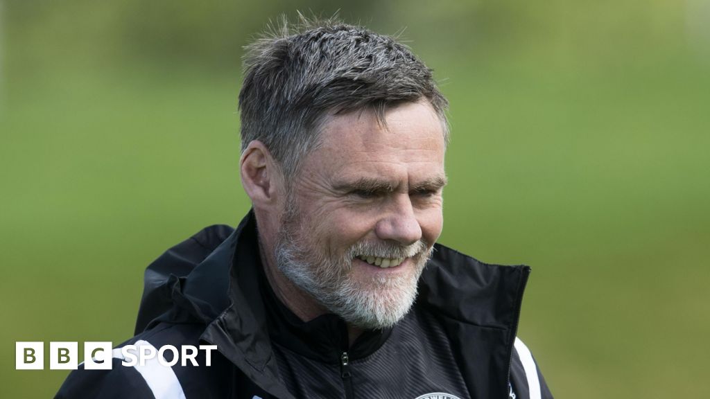 Alexander wants to reward travelling fans - BBC Sport