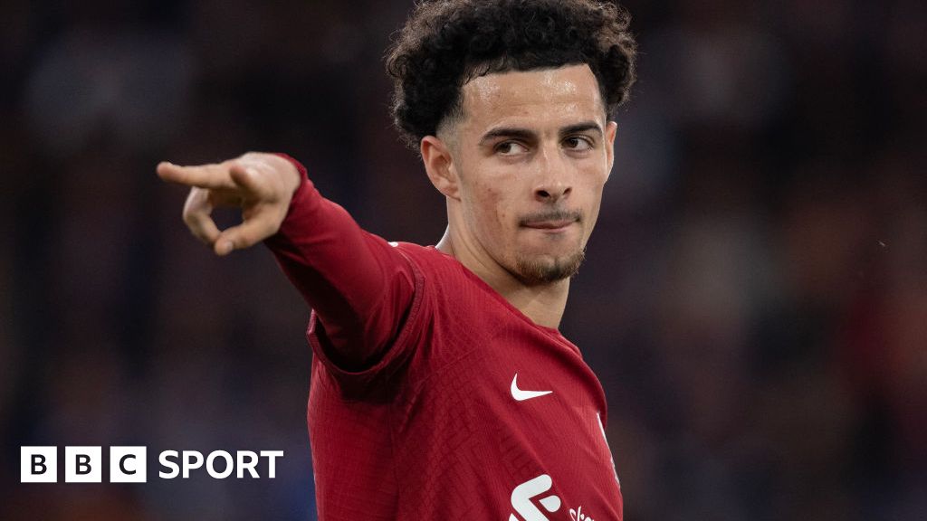 Curtis Jones: Liverpool midfielder on keeping his place - BBC Sport