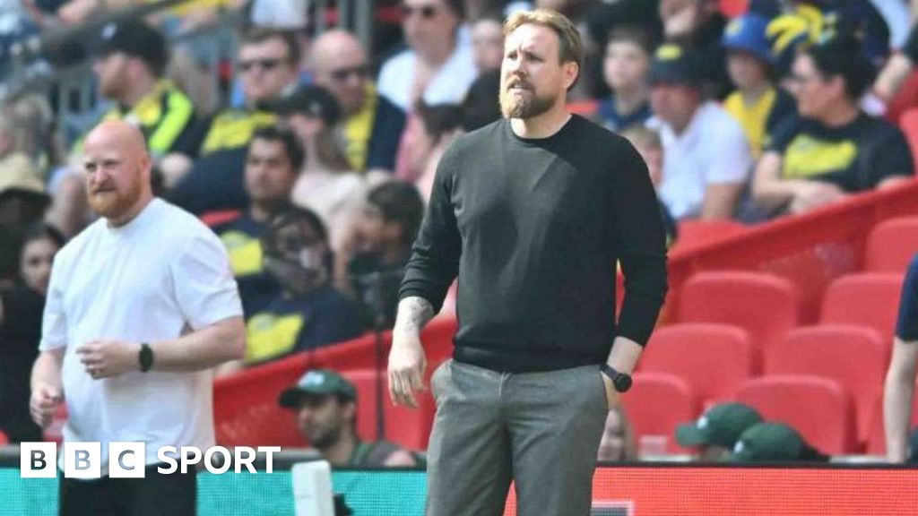 Crawley Town announce Rob Elliot as manager on two-and-a-half-year ...