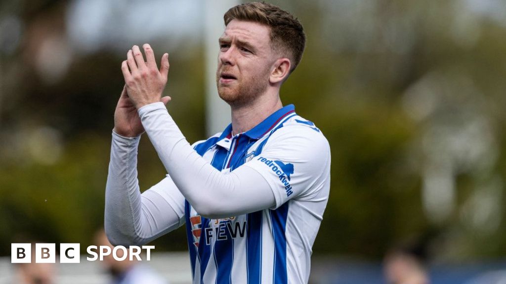 Kilmarnock: Findlay named in team of the week after Hearts draw - BBC Sport