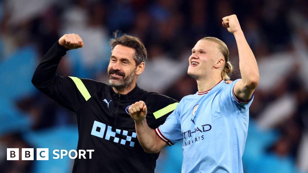 Man City: Carson pens contract extension - BBC Sport