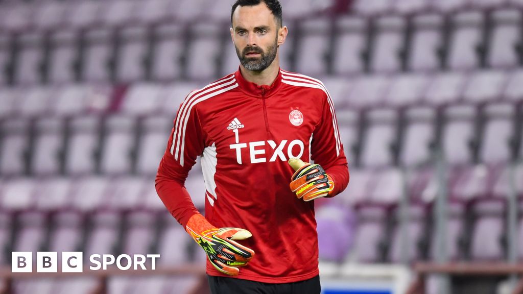 'We have let ourselves down' - Aberdeen goalkeeper Lewis - BBC Sport