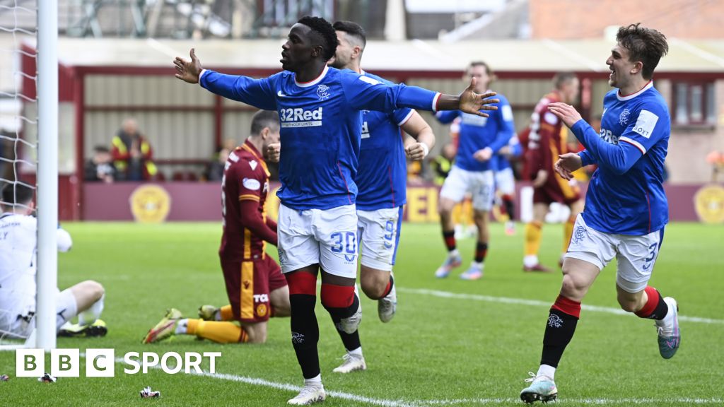 Sakala 'very disappointed' in Zambia fans - BBC Sport