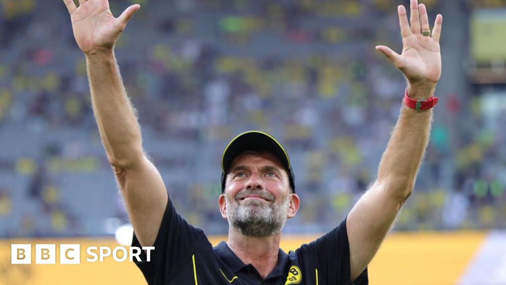 Jurgen Klopp: Former Liverpool boss criticised for Red Bull move - BBC ...