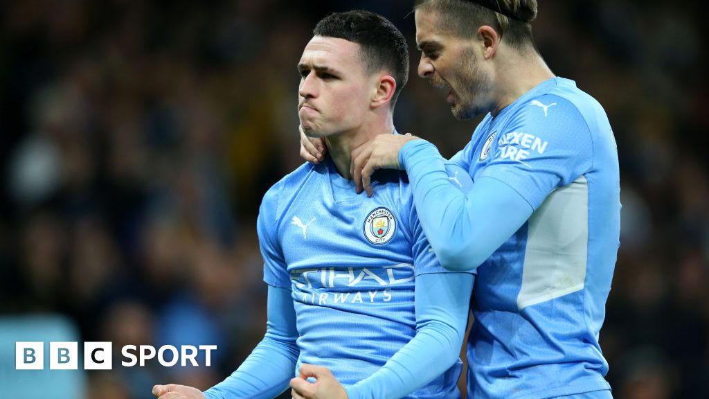 Manchester City: Pep delivers 'little message' to players - BBC Sport