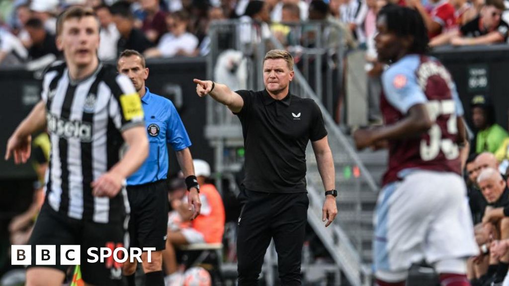 Newcastle United 3-3 Aston Villa: Eddie Howe trials new formation - BBC ...