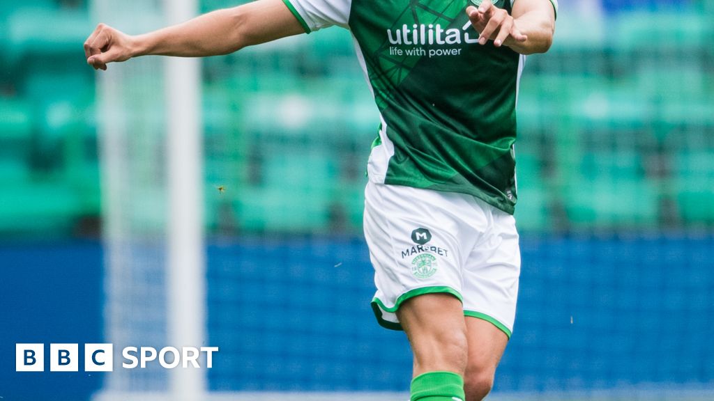 Hibs' Porteous named in Scotland squad - BBC Sport