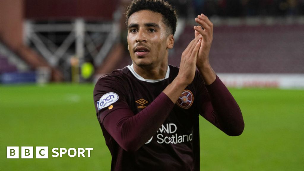 Hill enjoys Hearts debut and 'special' atmosphere - BBC Sport