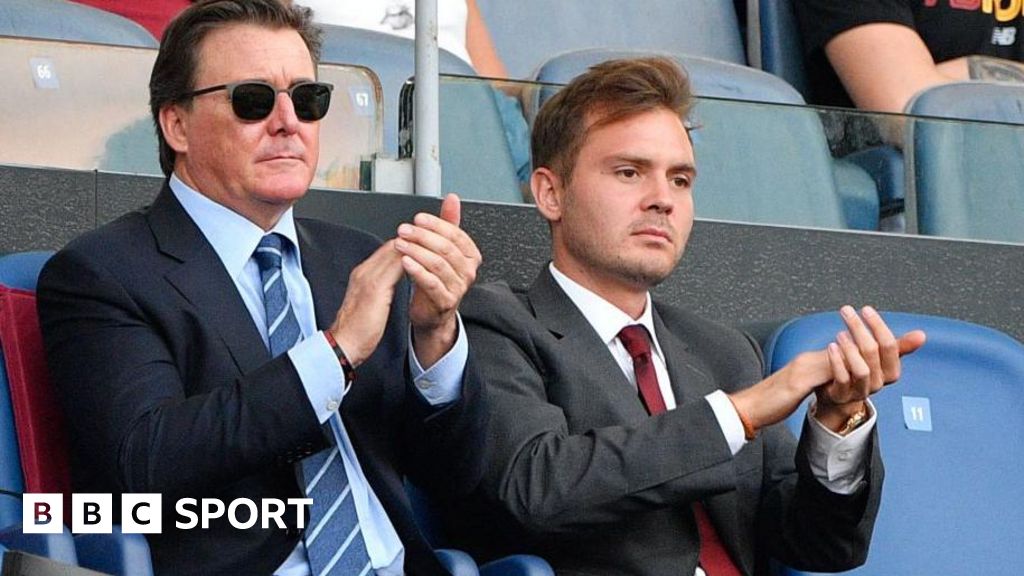 Everton news: Prospective owners visit city of Liverpool - BBC Sport