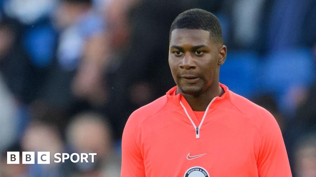 Offiah agrees new deal and loan move - BBC Sport