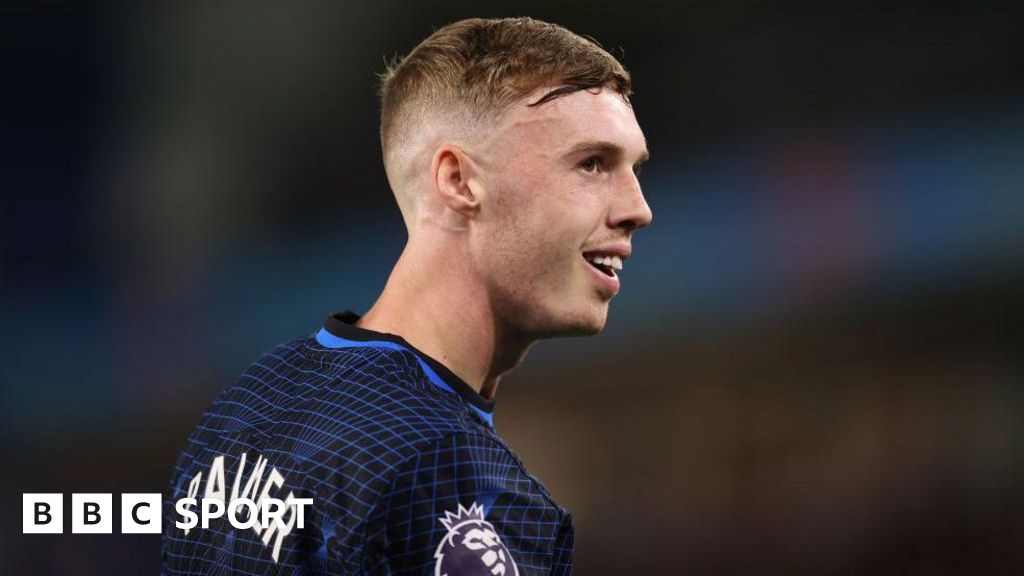 Chelsea news: Cole Palmer named Young Player of the Season - BBC Sport