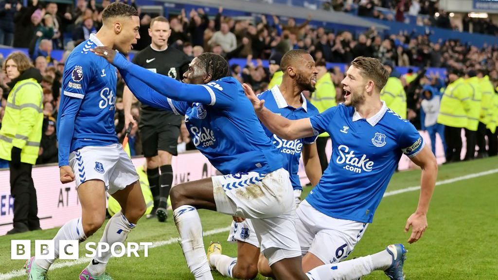 Everton: 'I'd be very, very surprised if Toffees did not stay up' - BBC ...