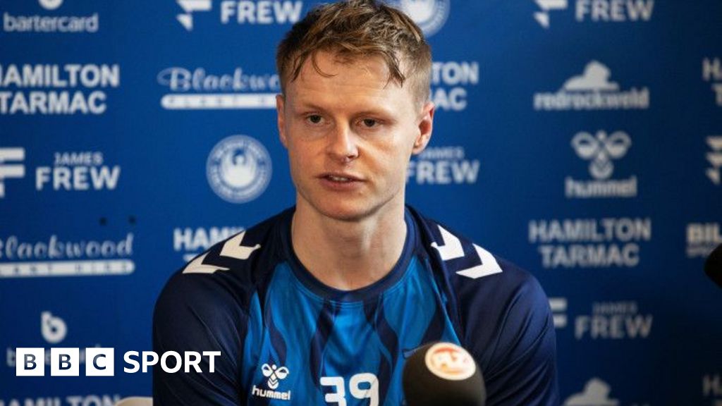 Mackay-Steven 'delighted' to join 'on the rise' Kilmarnock - BBC Sport