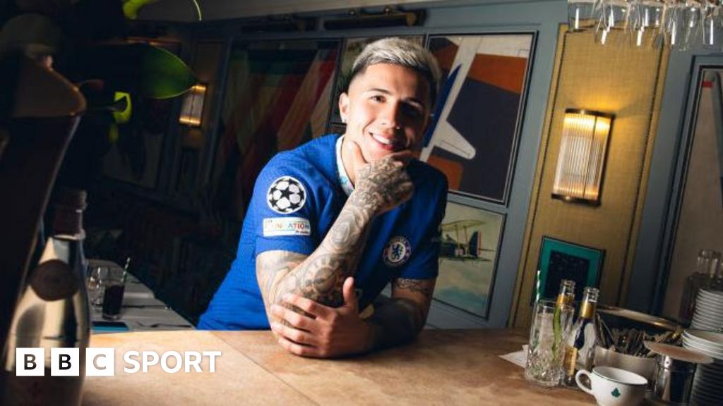 Chelsea: 'Fernandez would improve any team' - BBC Sport