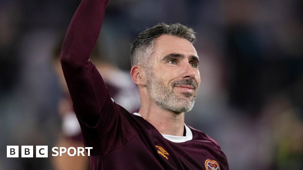 Smith urges injury-hit Hearts to summon strong finish - BBC Sport