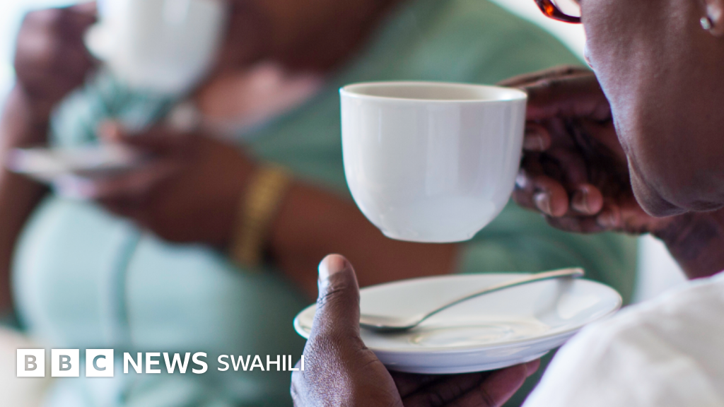 'Musiuze pombe kwenye vikombe vya kunywa chai', migahawa yaonywa Afrika ...