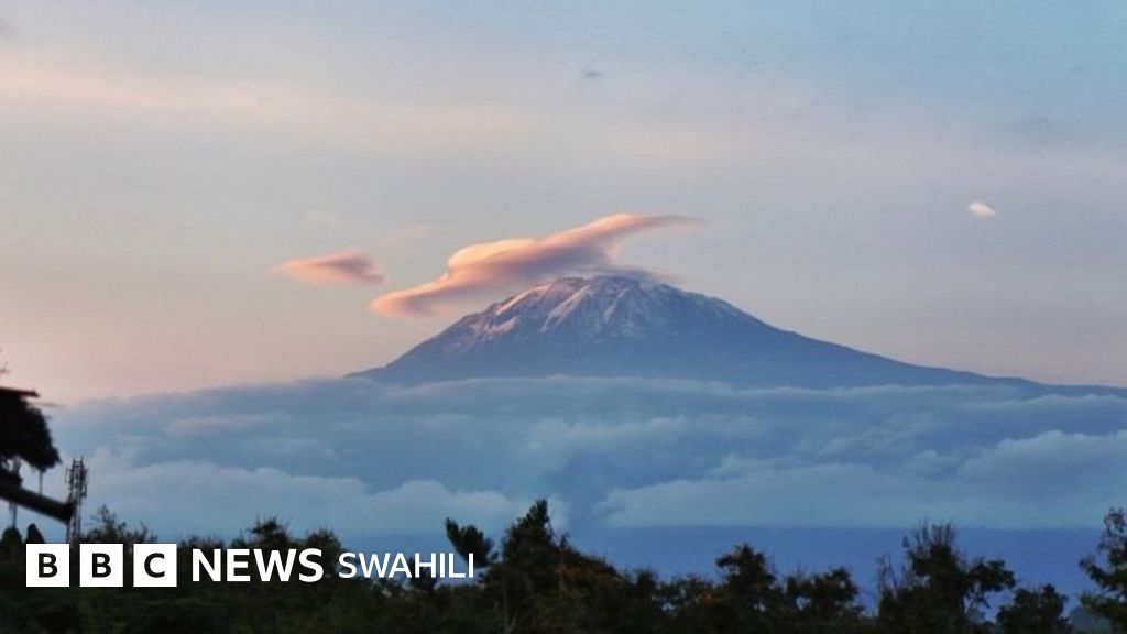 Tunachokifahamu kuhusu moto wa Mlima Kilimanjaro - BBC News Swahili