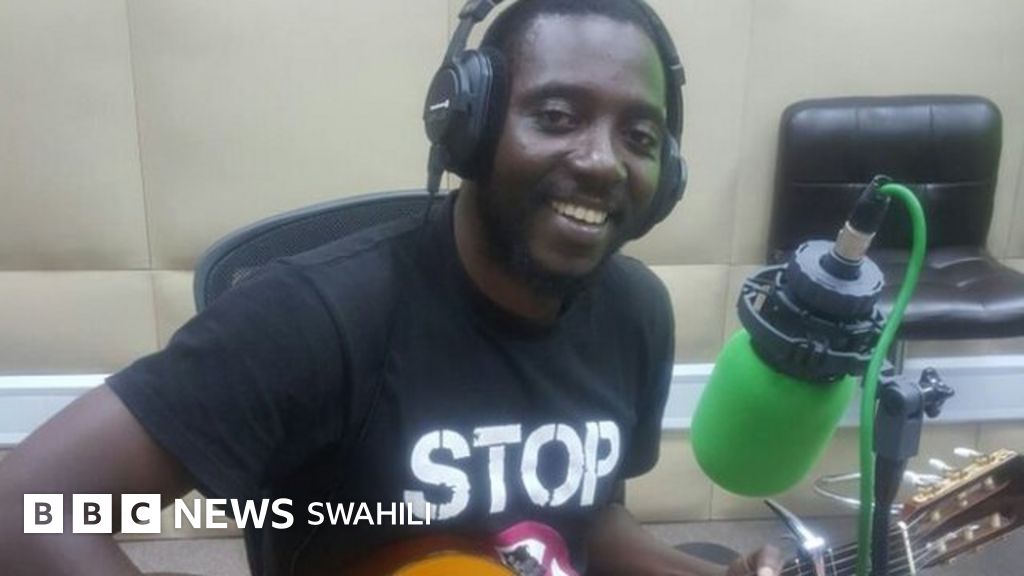 Vitali Maembe, mwanamuziki mpinga maovu Tanzania - BBC News Swahili