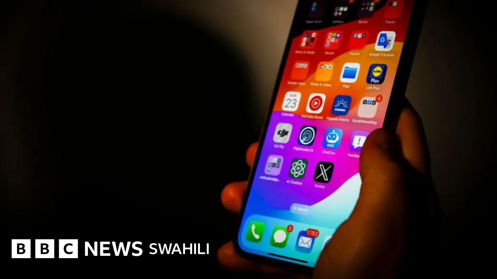 Jinsi mitandao ya simu inavyokumbatia akili mnemba (AI) - BBC News Swahili