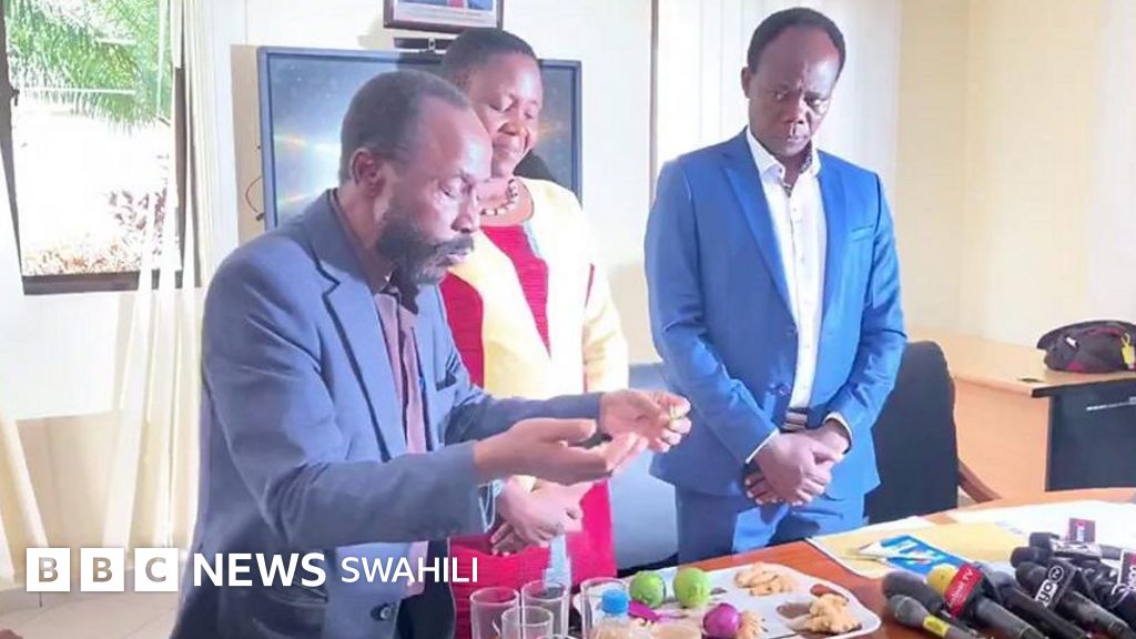 Dorothy Gwajima: Waziri wa Afya aonesha Jinsi ya kutengeneza tiba asili ...