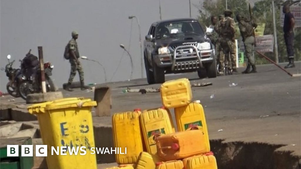 Wanajeshi waandamana Ivory Coast - BBC News Swahili