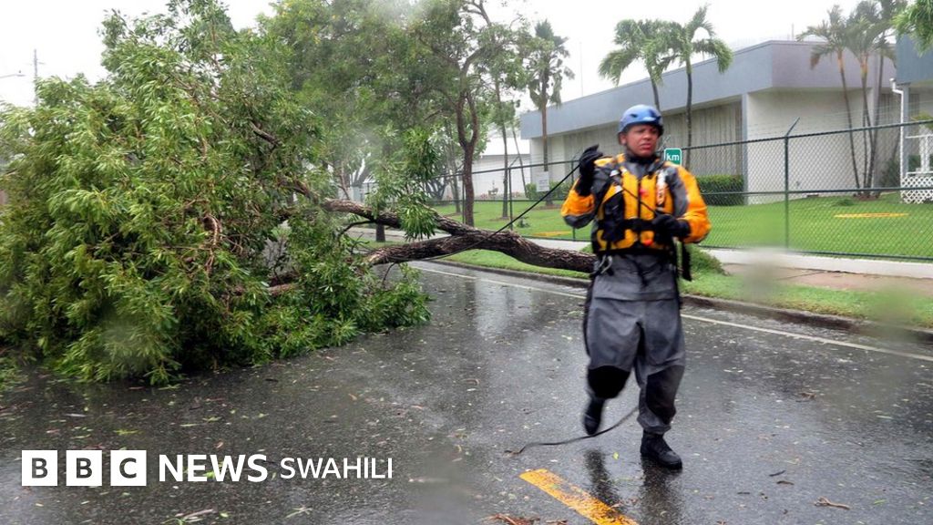 Kwa Picha: Uharibifu wa Kimbunga Irma Caribbean - BBC News Swahili