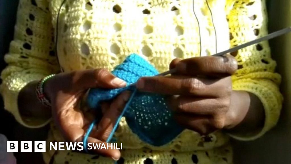 Ruth Wacuka Kimani: Mjasiriamali anayejikimu kwa kufuma - BBC News Swahili