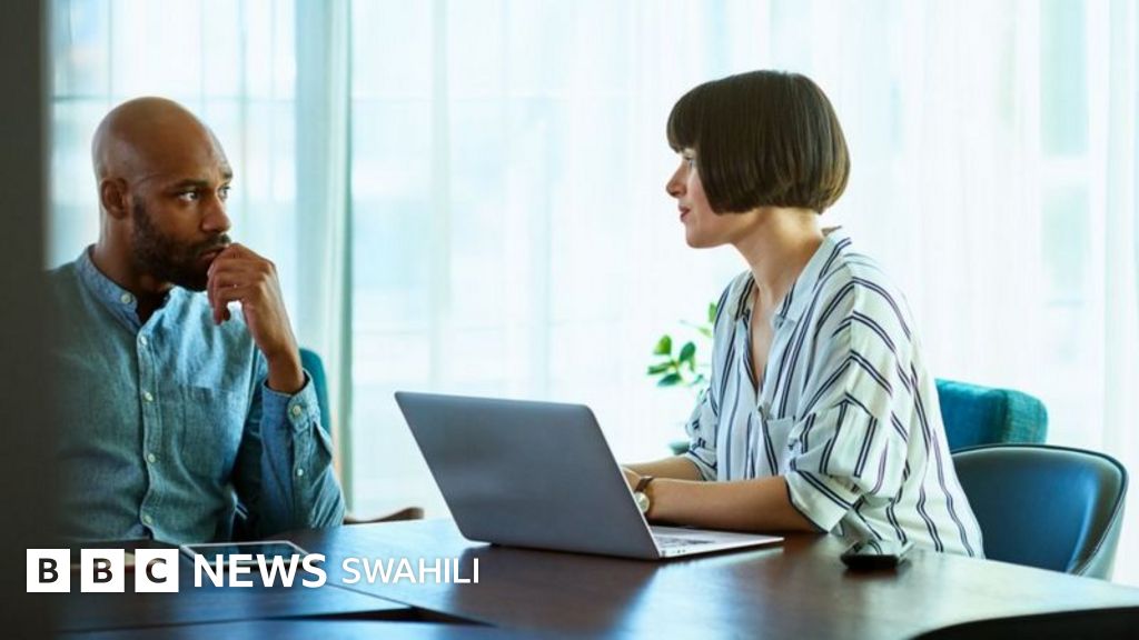 Njia tano za kuomba nyongeza ya mshahara - BBC News Swahili