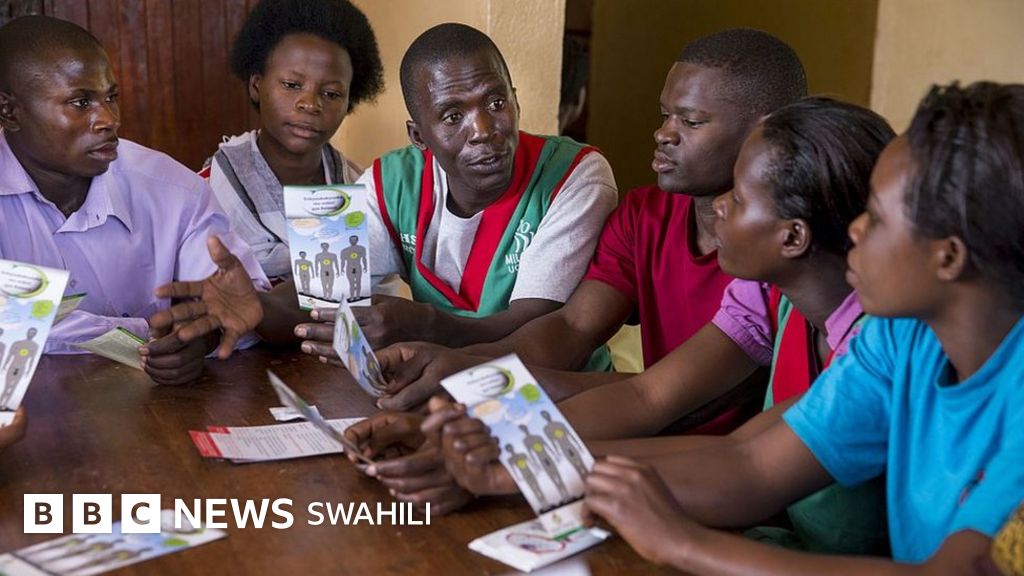 Uzazi wa mpango: Uhaba wa dawa wachangia idadi ya watu Uganda kuongezeka kwa zaidi ya 3% kwa ...