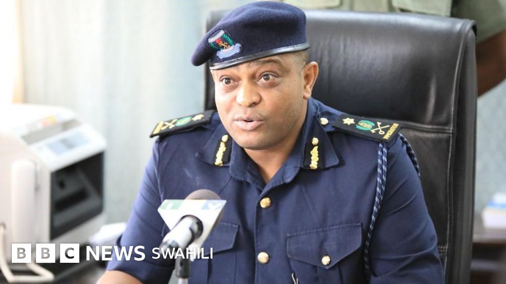 Eric Kabendera: Mama mzazi atofautiana na polisi kuhusu uraia wa ...