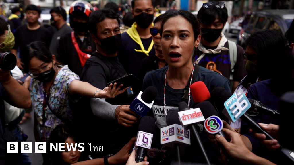 ทราย เจริญปุระ: ราคาชีวิตที่ต้องจ่ายแลกหมายเรียก 112 - BBC News ไทย