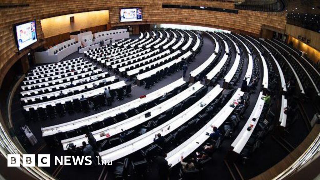 งบ 67: ก้าวไกลวิจารณ์จัดงบไม่สะท้อนปัญหา PM2.5 ทั้งที่ประกาศเป็น “วาระแห่งชาติ” - BBC News ไทย